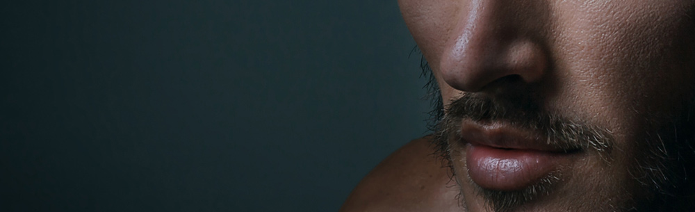 Décrypter le potentiel du maquillage gender neutral pour hommes ...